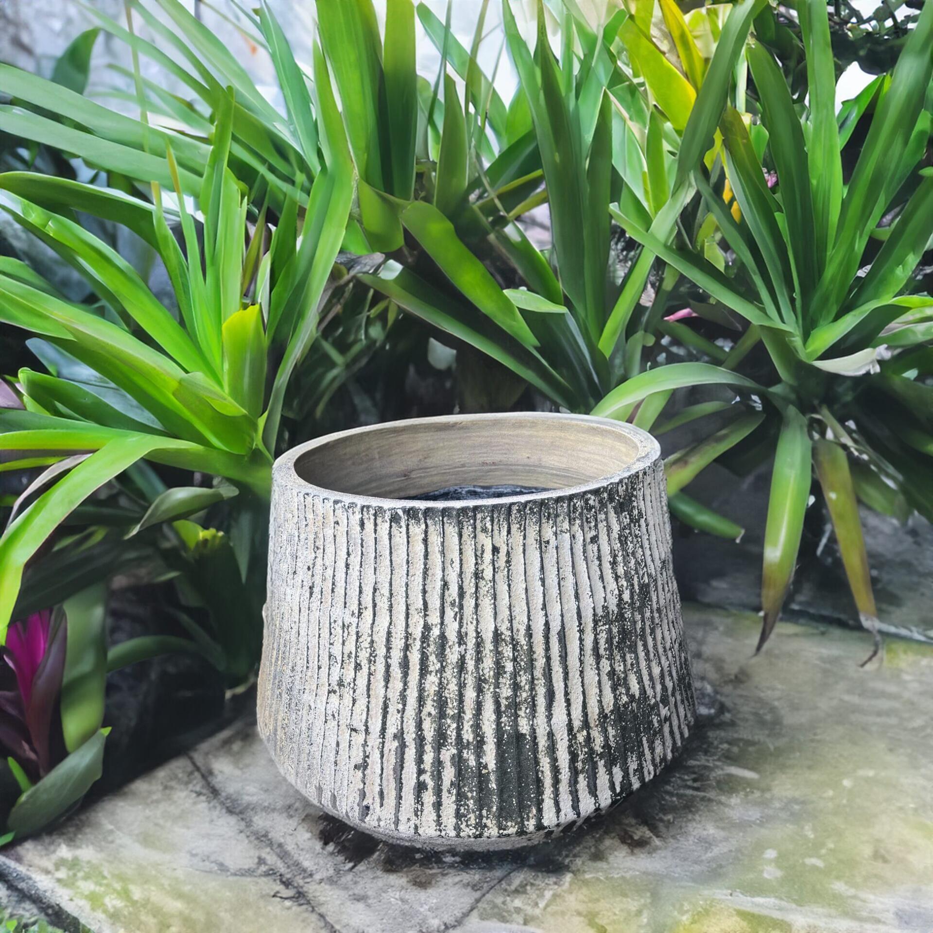 Thai Limestone Fluted Torquelstone